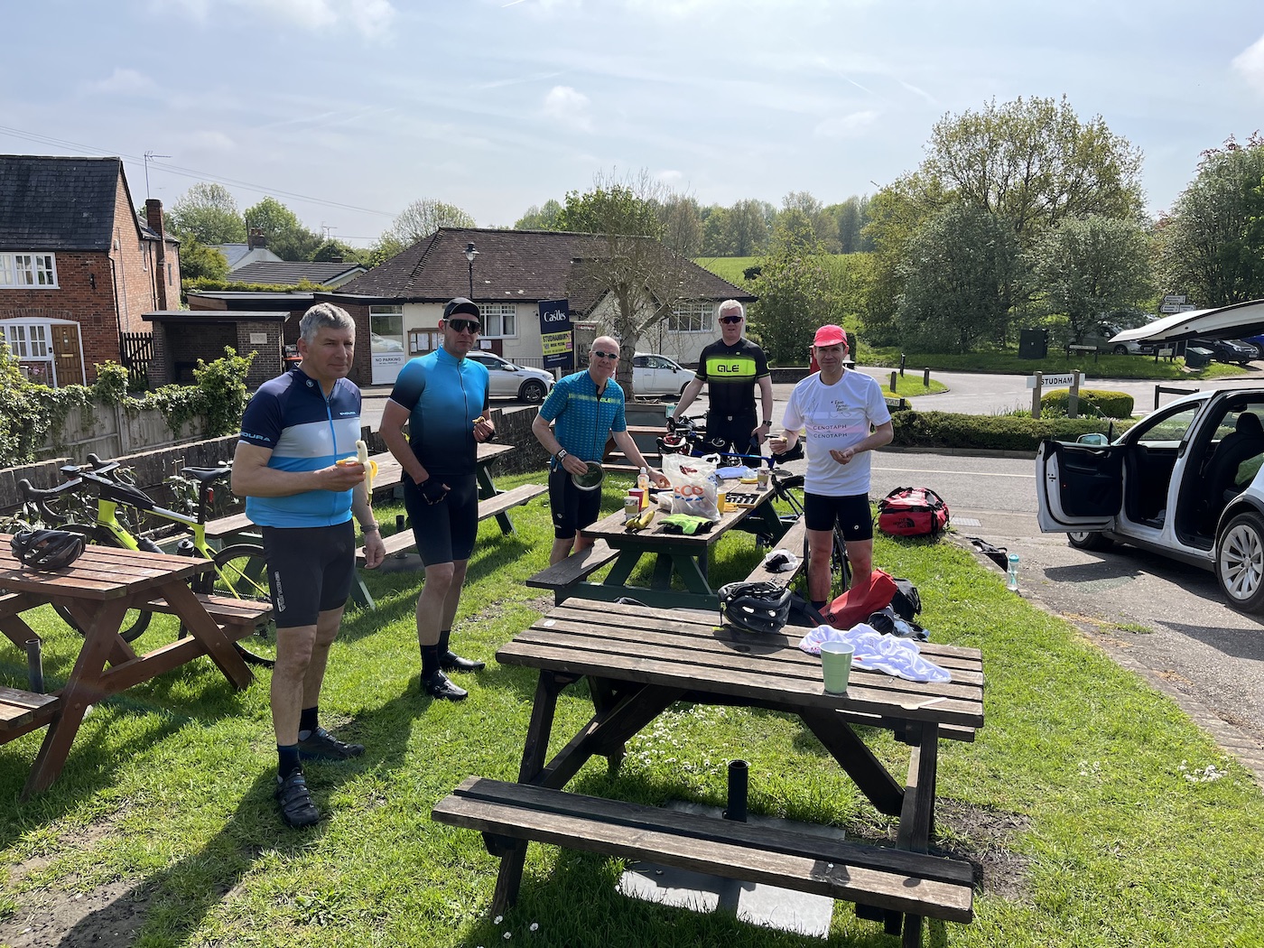 They did it! – East Farndon 100 mile cycle challenge – see photos ...