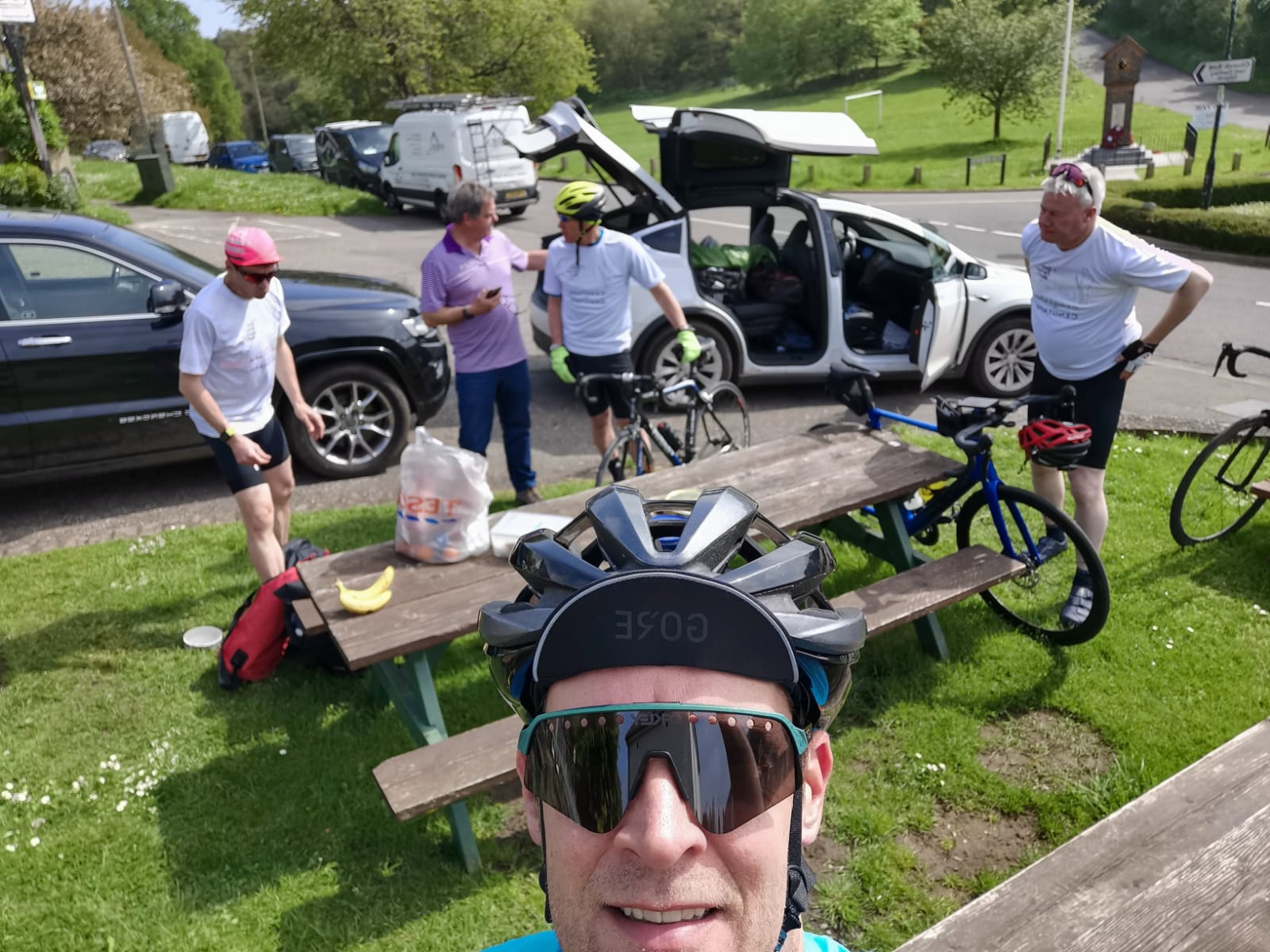 They did it! – East Farndon 100 mile cycle challenge – see photos ...
